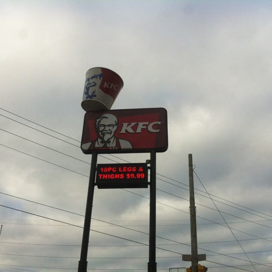 KFC - 3901 Buford Hwy NE