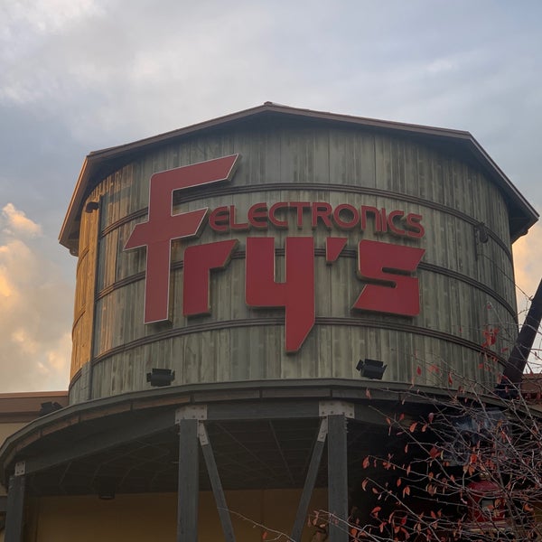 Fry's Electronics (Now Closed) - 180 N Sunrise Ave