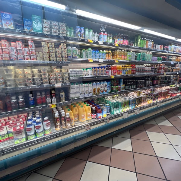 ABC Superette - Gift Store in Waikiki