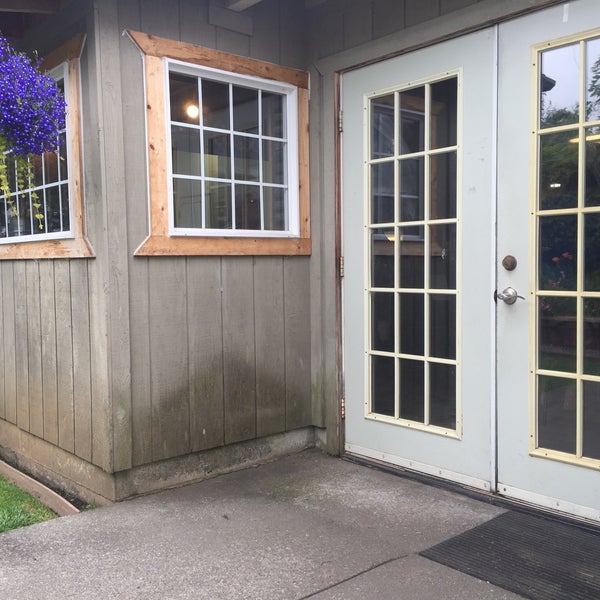 Loleta Cheese Factory - 252 Loleta Dr