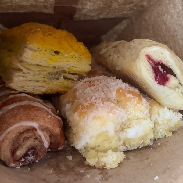 Kanemitsu Bakery - 79 Ala Malama St.