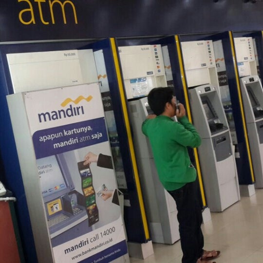 ATM Mandiri Panakkukang Square, Makassar, Sul-Sel