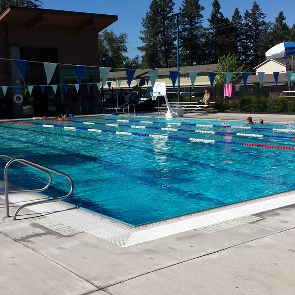 Veneta Community Pool - Swimming Pool in Veneta