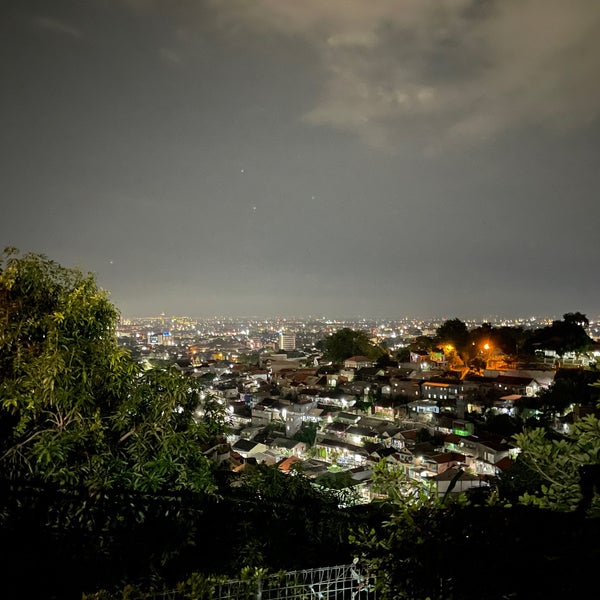 Koenokoeni Cafe & Gallery - Semarang, Jawa Tengah