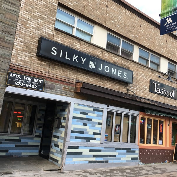 Silky Jones Lounge - 214 E State St