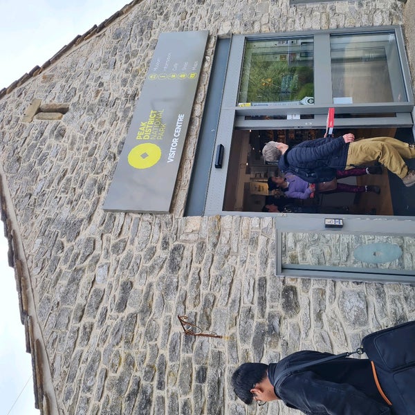 Castleton Visitor's Centre - Buxton Rd