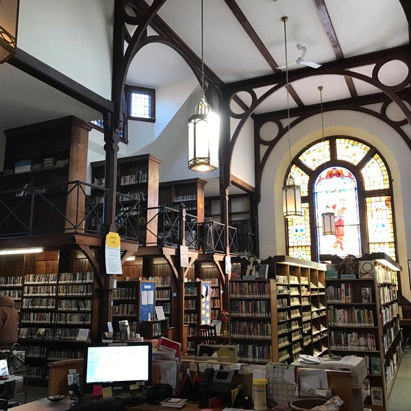 Clapp Memorial Library - 19 S Main St