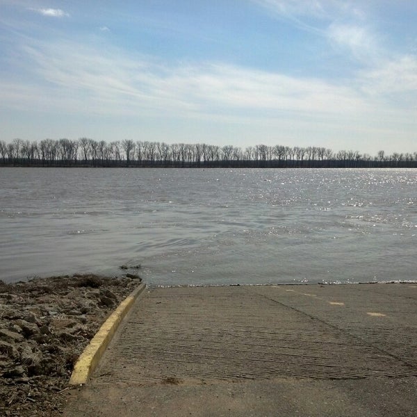 Angel Mounds Boat Ramp