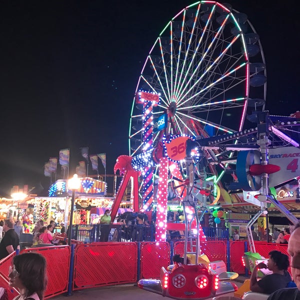 Jolly Roger at the Pier - Amusement Park