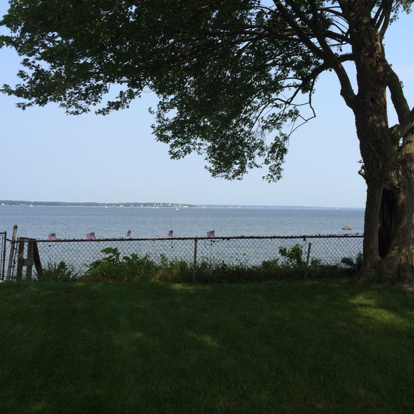 Gaspee point - 2 tips from 68 visitors