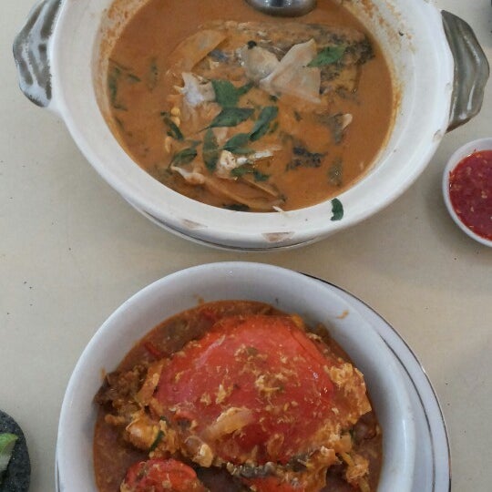 Photos at Muara Kuring - Seafood Khas Indonesia - Seafood Restaurant in ...