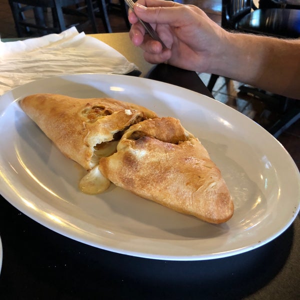 Rizzi's Paradiso Pub - Bar in Arlington