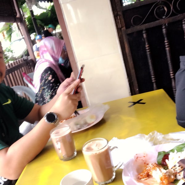 Restoren La Rizz - Malay Restaurant