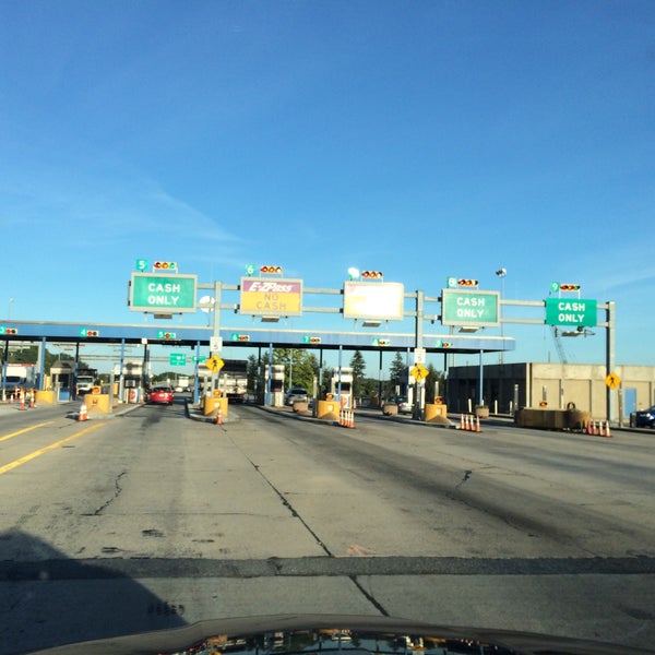 PA Turnpike at Exit 226 - 4 tips