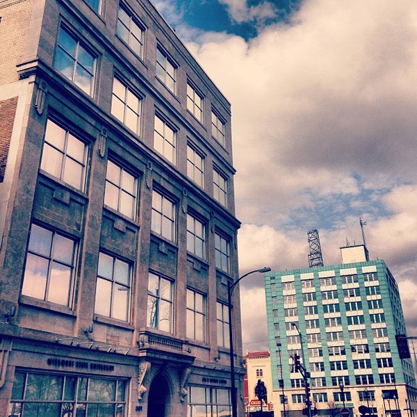 Meyer Alumni Center - Downtown Springfield - 5 tips