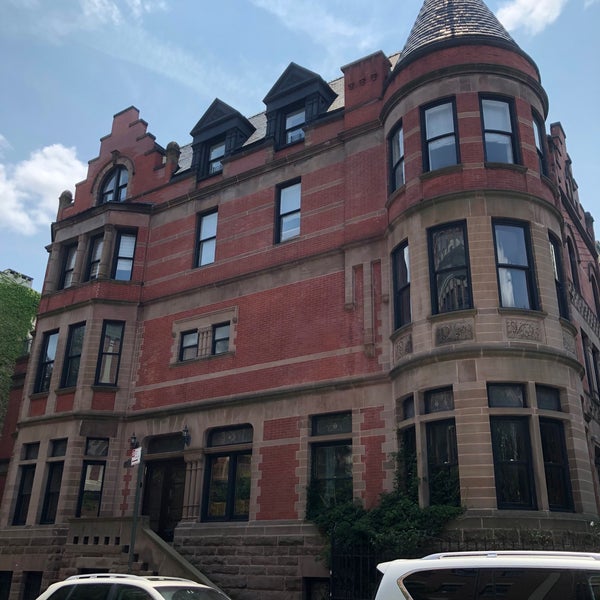 Royal Tenenbaums House