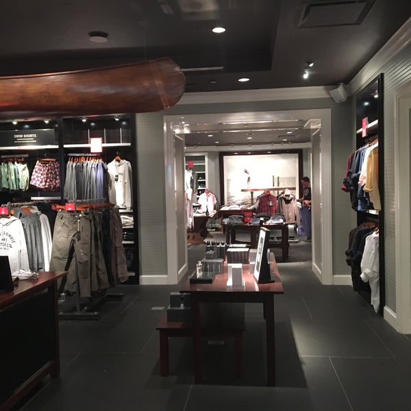 Abercrombie Store