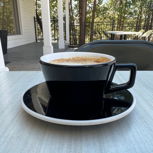 Bolt Café - Lac Brome, QC