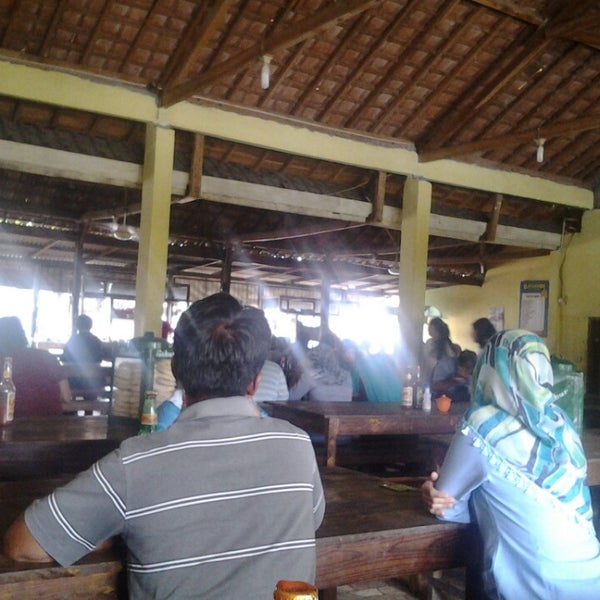 BASKOM (Bakso Komplit) - Jl. Jogja - Wonosari KM 9
