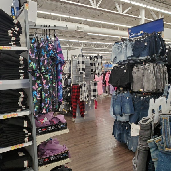 Walmart Supercenter - 910 Joe Mann Blvd