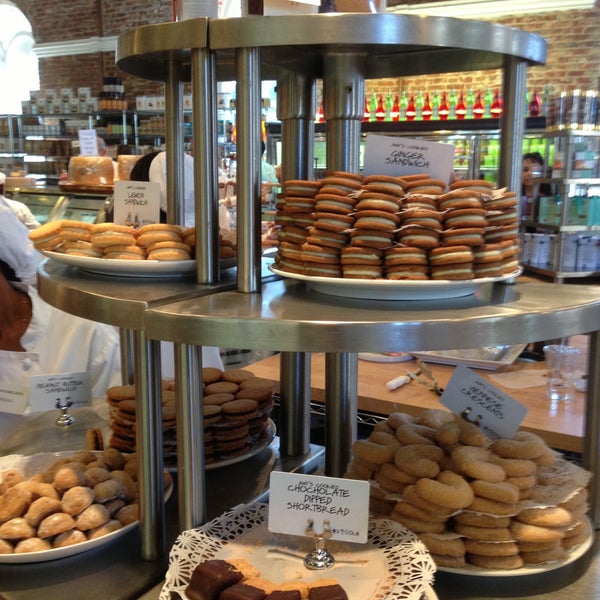 Dean & DeLuca (Now Closed) - Georgetown - Washington, D.C.