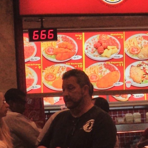 Planet Chicken - Fried Chicken Joint in Canindé