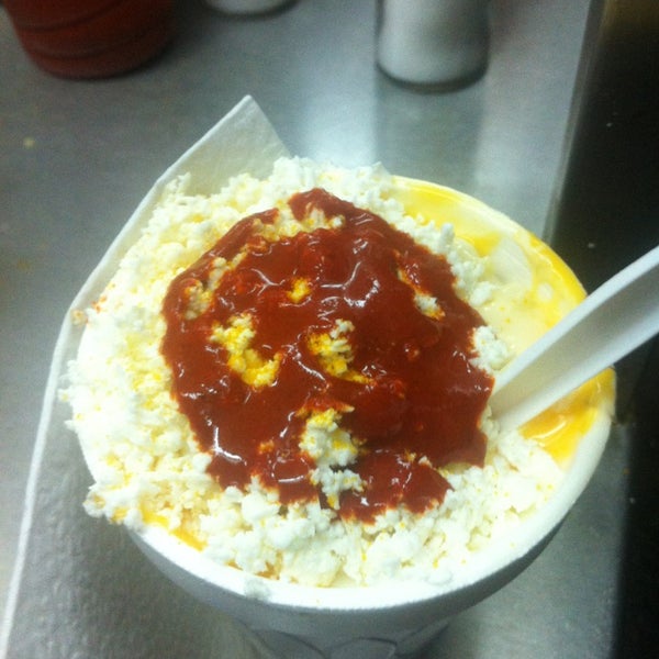 Los Elotes de la Pulga Río - Food Truck