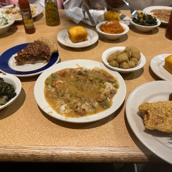 Photos at Piccadilly Cafeteria - 2222 Clearview Pkwy