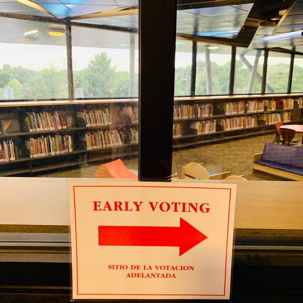 Dallas Public Library - Fretz Park - Dallas, TX