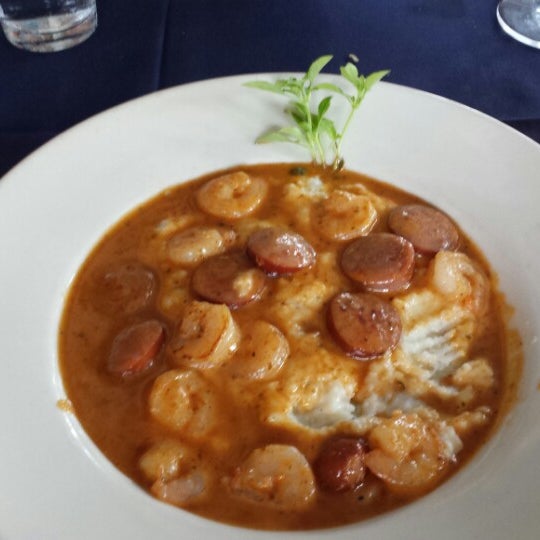 Pascal's Cafe & Grill - Café