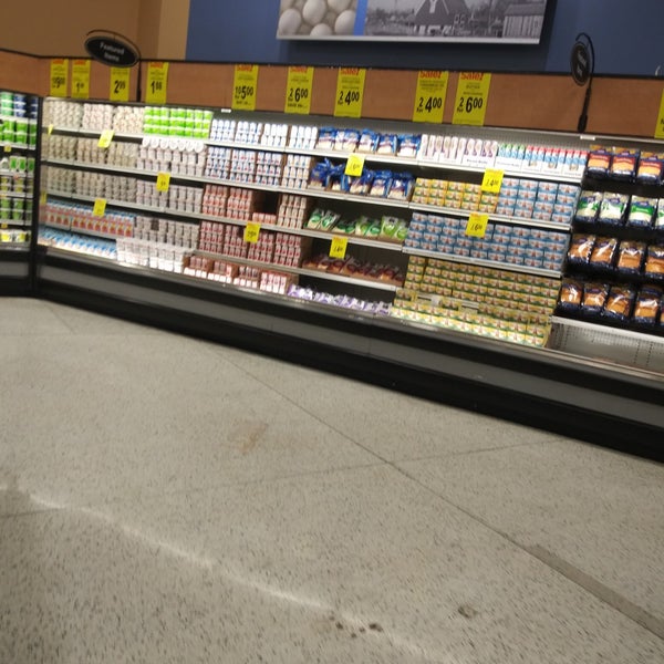 Photos at Cub Foods - Grocery Store