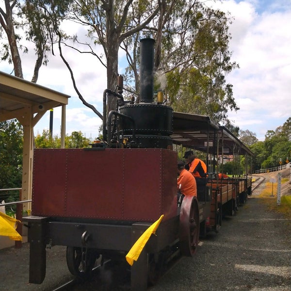 Mary Ann Steam Train - Maryborough, QLD