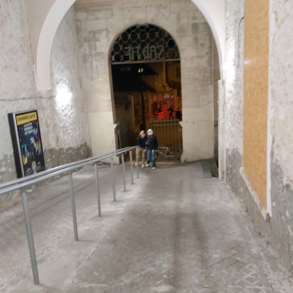 Gare SNCF de Versailles Rive Droite - 7 tips