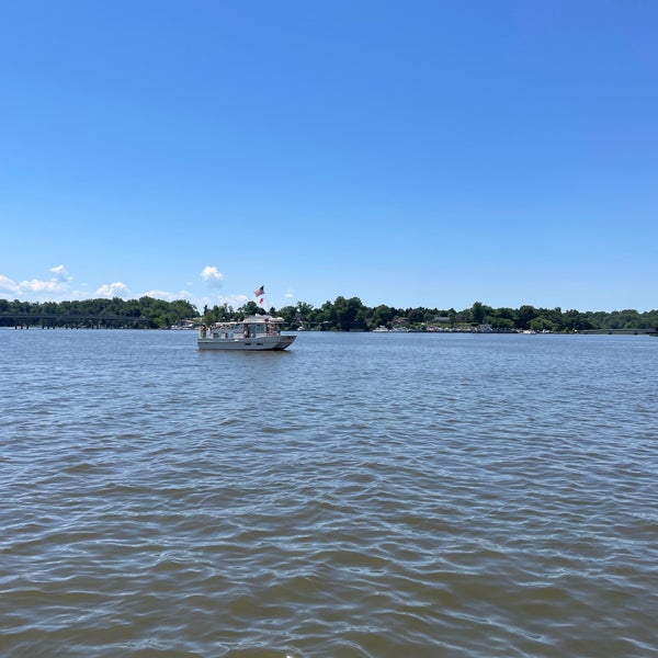 Bohemia River - 123 visitors