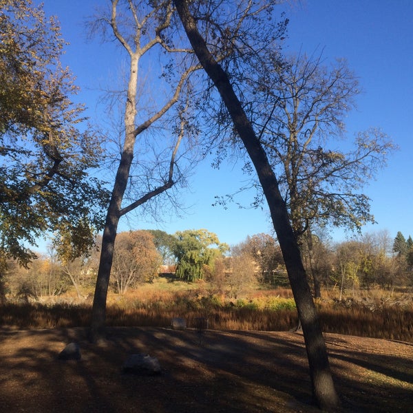 Oak Grove Park - Park in Fargo