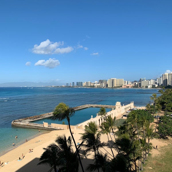 Photos at Kaimana Beach Hotel - Diamond Head - Kapahulu - St. Louis ...