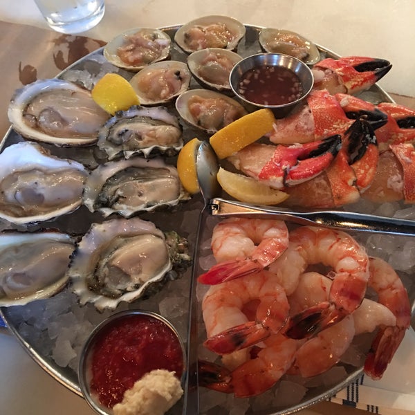 167 Raw - Seafood Restaurant in Charleston
