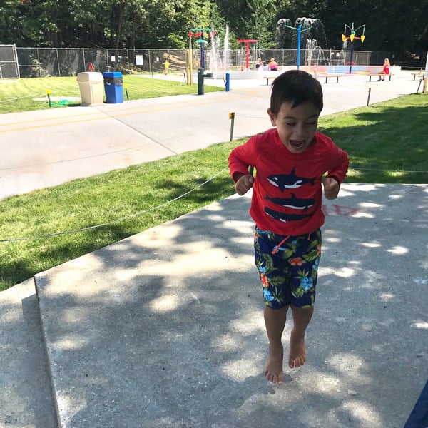 Sprain Ridge Park Pool - 149 Jackson Ave