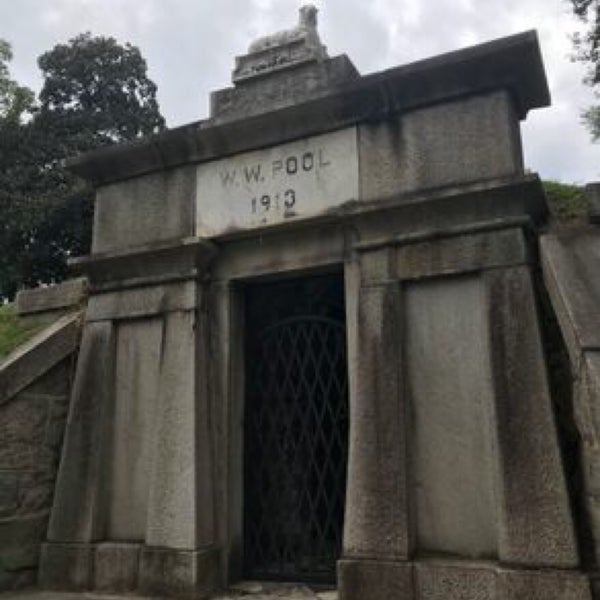 W.W. Pool Mausoleum - Fan - Oregon Hill - Carver - Richmond, VA