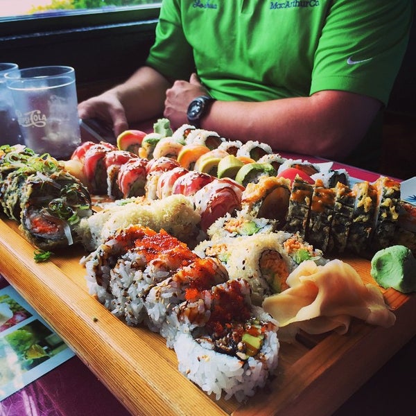 Ichiban Sushi & Roll - 127 15th St SE