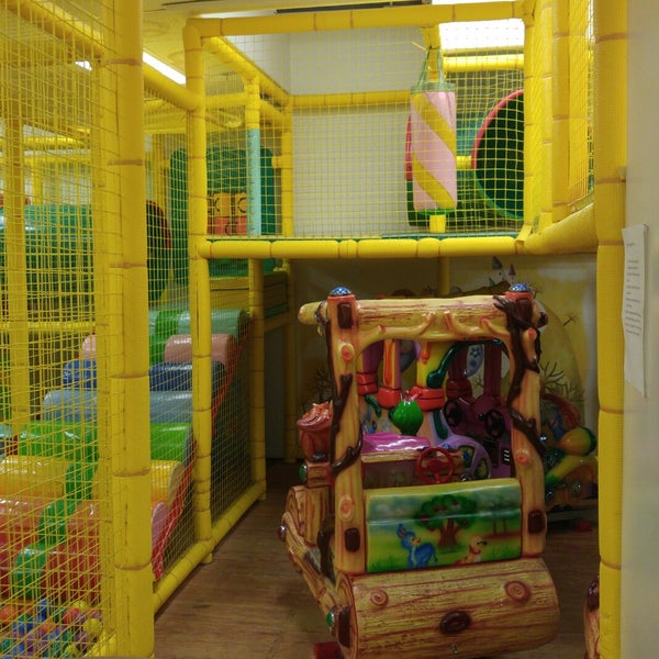 Lemon Tree Kids Cafe - Wilshire Center - Koreatown - 2 tips from 171 ...