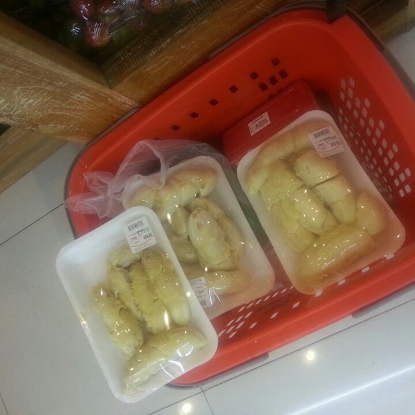 Total Buah Segar Cibubur Square-rest Area Km.10 - Farmers Market in Cibubur