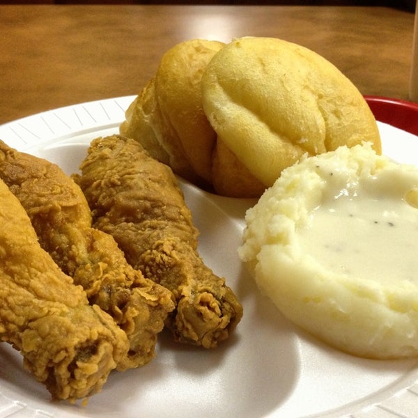 Tinsley's Chicken n Rolls (Now Closed) - 3020 hwy 30 w