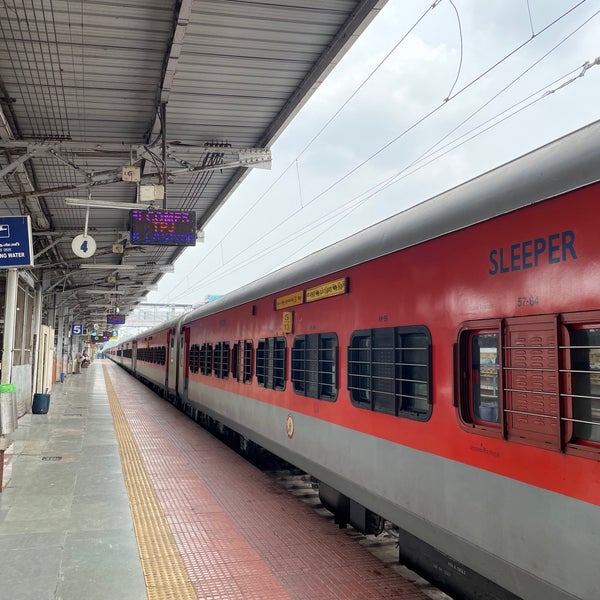 Tiruchirappalli Railway Junction - Rail Station in Trichy