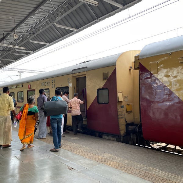 Tiruchirappalli Railway Junction - Rail Station in Trichy