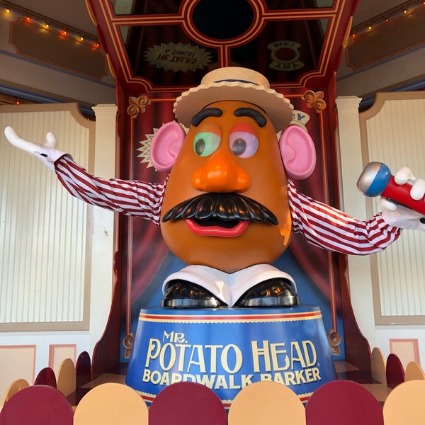 Mr. Potato Head - Attraction in The Anaheim Resort