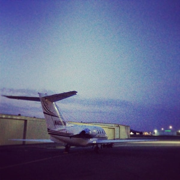 Cobb County Airport - McCollum Field (RYY) - Airport in Kennesaw