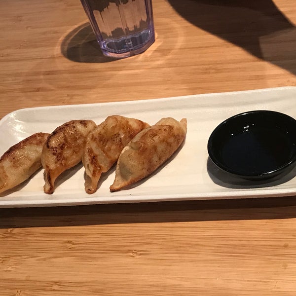 Sansotei Ramen 三草亭 - Ramen Restaurant in Toronto