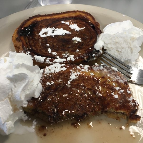 Peppermill Grill - 17 tips