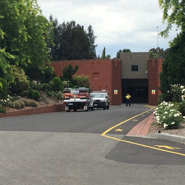 Springvale Botanical Cemetery - Cemetery in Springvale